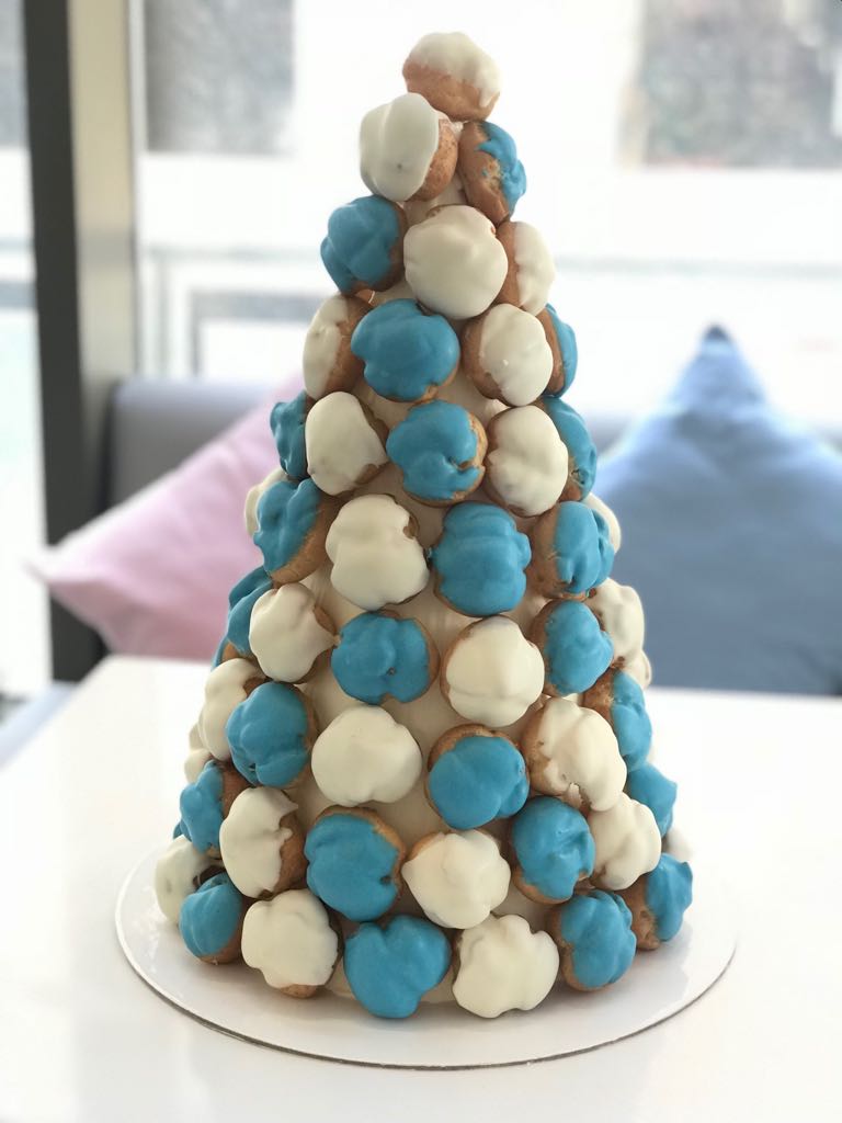 Cream Puff Tower – Sallys